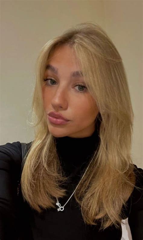 Jerk Off To Her Please Rjerkbudsszz