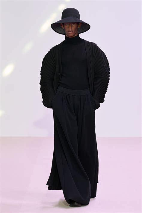CFCL Fall 2023 Ready To Wear Collection Vogue