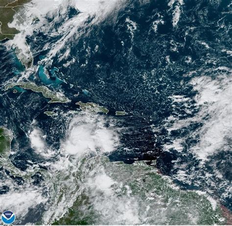 Se Forma En El Caribe La Tormenta Iota Con Una Nueva Amenaza Para