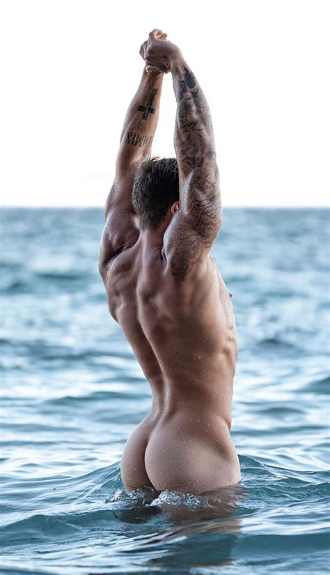 Bild Des Tages Naked Ibiza Von Dylan Rosser GGG At