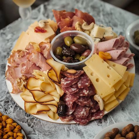 Picadas De Fiambres Y Quesos Una Deliciosa Opción Para Agasajar