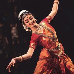 Pin By Mooniya Willu On Pins By You In 2024 Bharatanatyam Poses