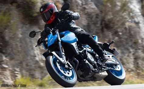 Suzuki Gsx S Review First Ride Stromtrooper