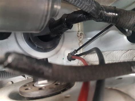 Passage De C Ble Entre Le Moteur Et L Habitacle Page Forum Trafic
