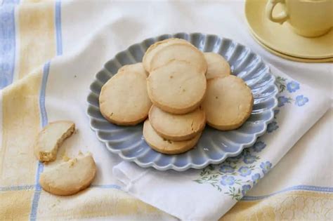Biscuits sablés au beurre Moelleux très beurrés parfumés à la vanille