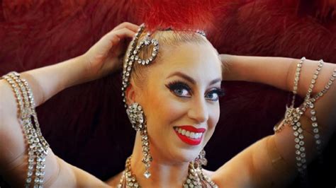 Vegas Pbs Announces The World Premiere Of The Showgirl A Las Vegas Icon”