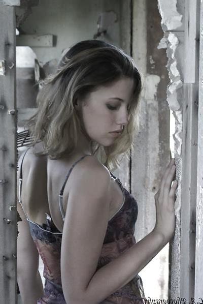 Unsheathed Haley California Aka Restrain Bondage Model Hazel Zb Porn