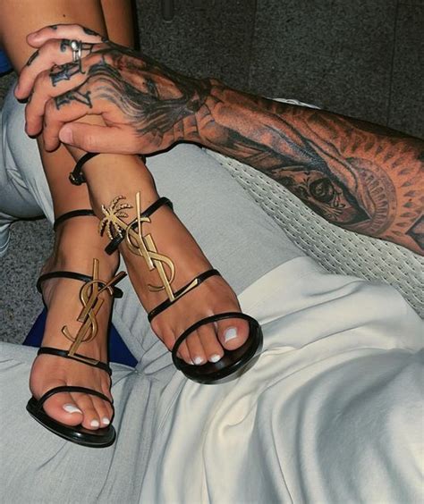 E M I L Y S H A K On Instagram Couples Poses For Pictures