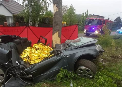 Tragiczny wypadek w Pilchowicach Zginęły dwie młode osoby Remiza pl