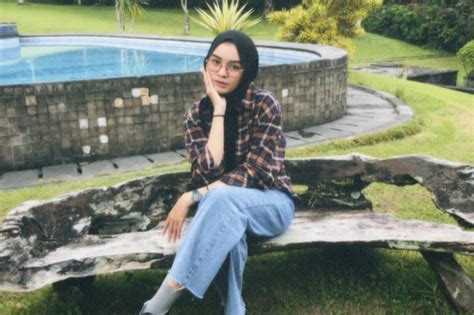 Profil Dan Biodata Salma Salsabil Umur Asal Peserta Indonesian Idol