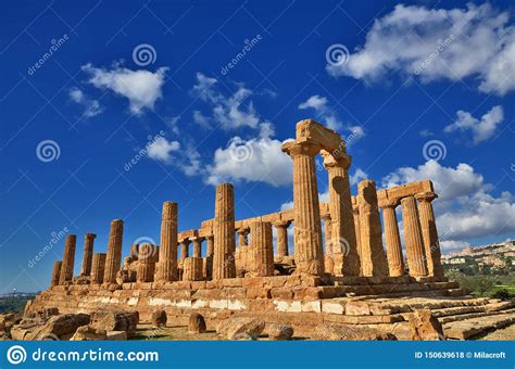 El Valle De Los Templos Es Un Sitio Arqueol Gico En Agrigento Sicilia