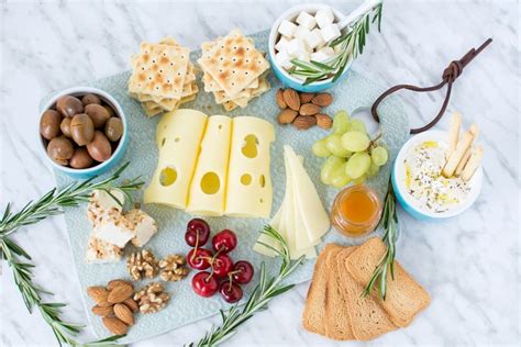 Cómo preparar una tabla de quesos perfecta Naturarla