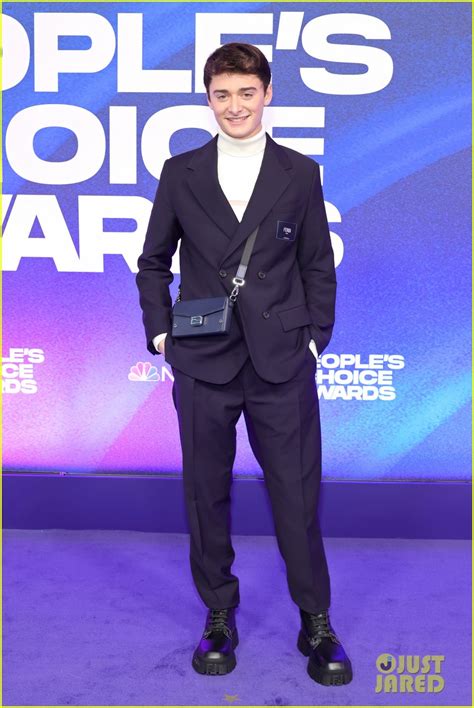 Photo Noah Schnapp Comes Out As Gay Photo Just Jared