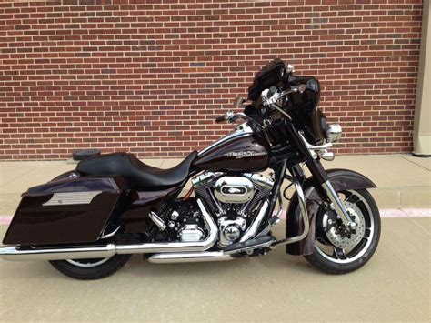 Buy 2011 Harley Davidson FLHX Street Glide Touring On 2040 Motos