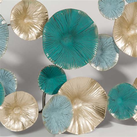 Déco murale en métal bleu et doré 47x97 Numpheas Maisons du Monde