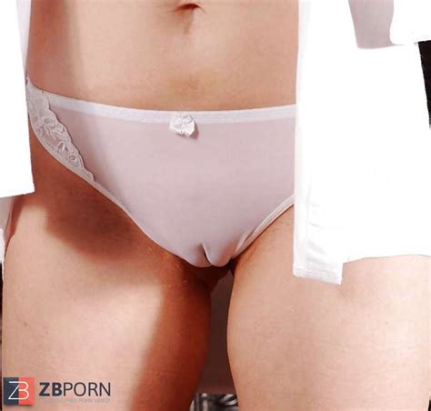 A Diversity Of Camel Toes ZB Porn