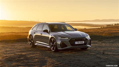 Audi RS 6 Avant UK Spec 2020MY Front Three Quarter
