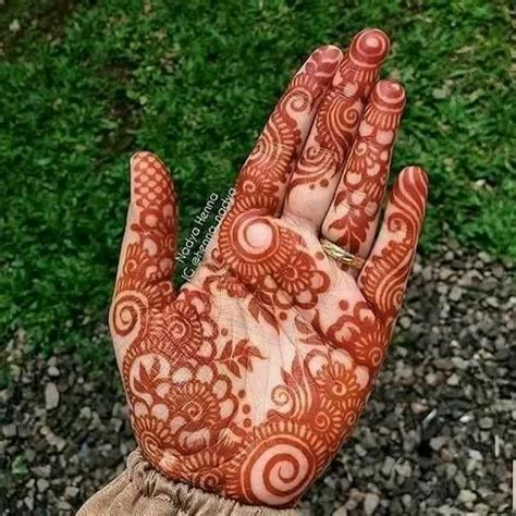 Pin By Khima Thapa On Henna Easy Mehndi Designs For Beginners Rose