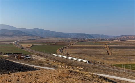 Ht Der Tcdd Zwischen Yunusemre Und Sazak