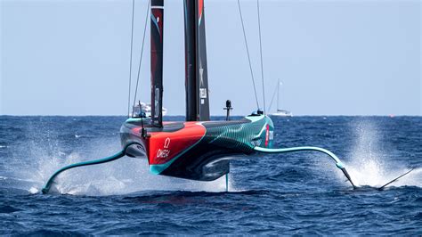 New Zealand Win Thrilling America S Cup Preliminary Regatta Final