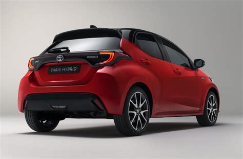 Nuevo Toyota Yaris 2020 Trasera Mega Autos