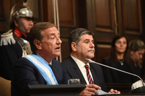 EN VIVO El Gobernador Brinda Su Discurso Ante La Asamblea Legislativa