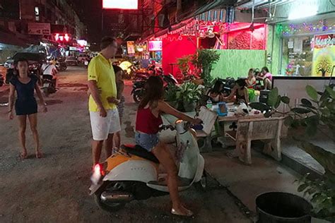 Kryds Halvkreds Calamity Koh Phangan Massage Happy Ending Skal Kemi Uskyldig