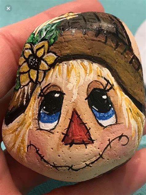 Pin By Thingyoulove On Halloween Witch Pumpkin Rock Painting Cross