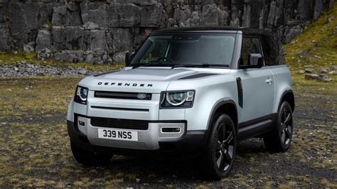 Land Rover Defender C P Nh T T I M