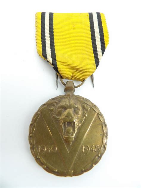 M Daille Comm Morative Ww Belgique
