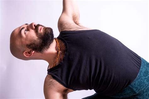 Tigress Yoga Flow Di Morgen Yoga Day Institute