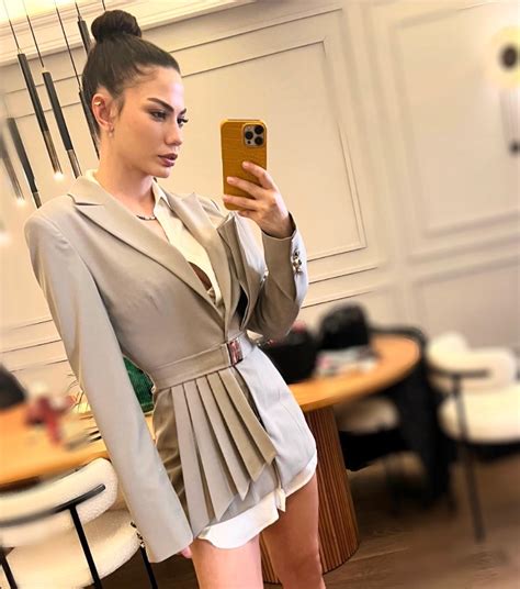 Demet Zdemir Turco Porn Hot Sex Photos