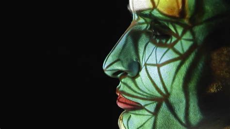 Design Human Face Human Video Projection