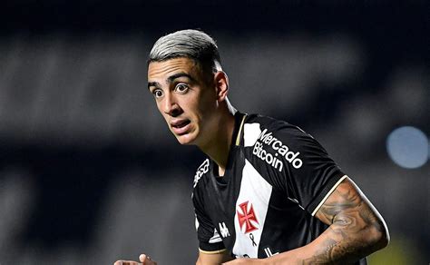 Puma Rodriguez Recebe O Chamado E Deixa O Vasco Para Jogar Outro