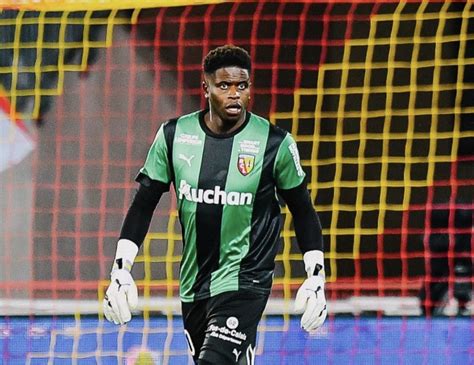 RC Lens Brice Samba une recrue qui séduit déjà Franck Haise