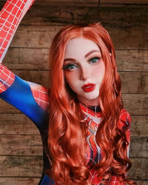 Mary Jane Watson Luce Espectacular En Este Cosplay Como Spider Man De