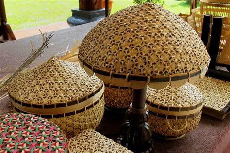 12 Kerajinan Tangan Khas Indonesia Yang Mendunia Inspirasi Shopee