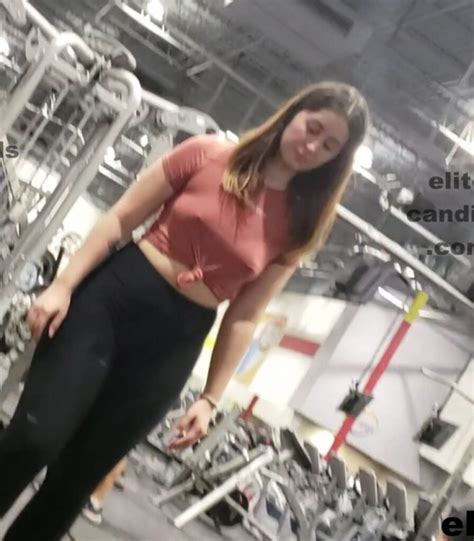 Braless Gym Teen Tits In Crop Top Candid Teens