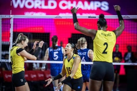 Praia perde mais uma e se despede do Mundial Web Vôlei