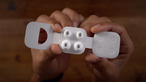 Mua nút tai nghe AirPods Pro ở đâu Giá bao nhiêu Tin tức công nghệ