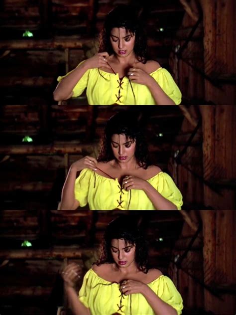 Hot Juhi Chawla In Darr Juhi Chawla 90s Bollywood Fashion Bollywood