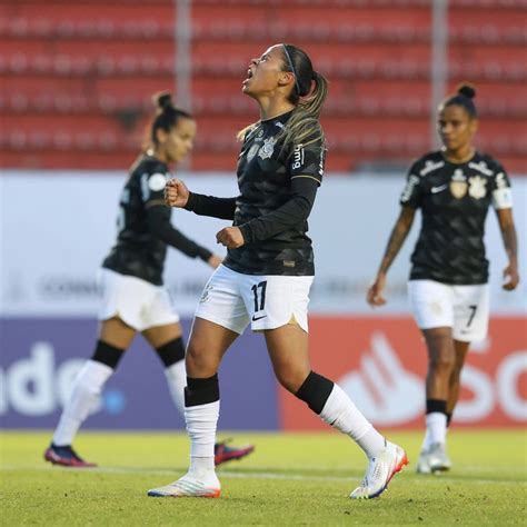 Pin De Carol Camargo Em Corinthians Feminino Corinthians Feminino