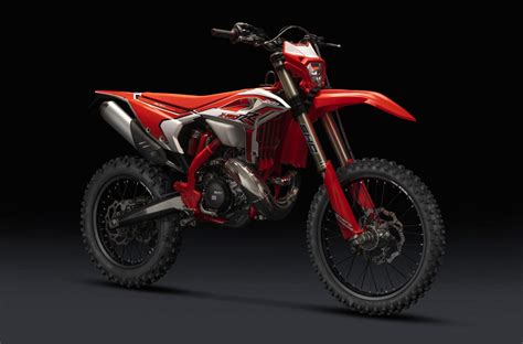 First Look Beta 2025 RR X Pro Aimed At Trail And Hard Enduro With 125
