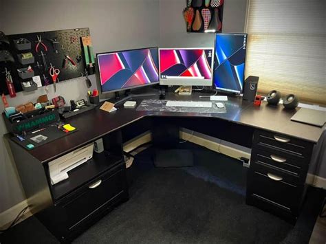 How To Properly Set Up An L Shaped Desk 10 Easy Steps The Nature Hero