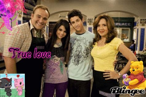 Cast Of Wizards Of Waverly Place Picture Blingee