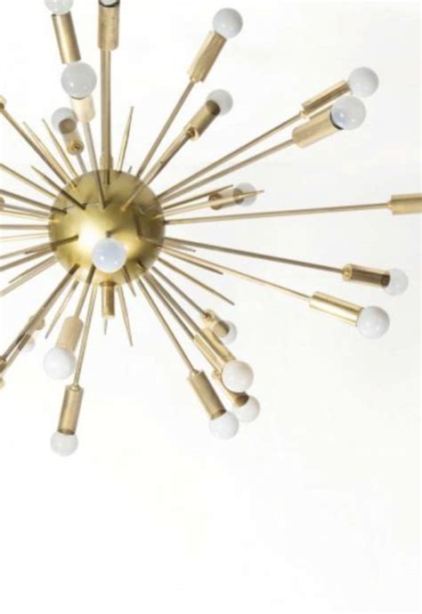 Lampadario Sputnik A 24 Luci In Ottone Di Stilnovo Anni 50 In Vendita