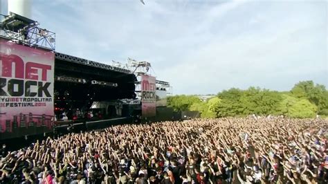 BABYMETAL CATCH ME IF YOU CANLive AT METROCKHD YouTube