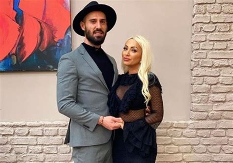 Andreea Pirui a dat cărțile pe față Fosta concurentă de la Puterea