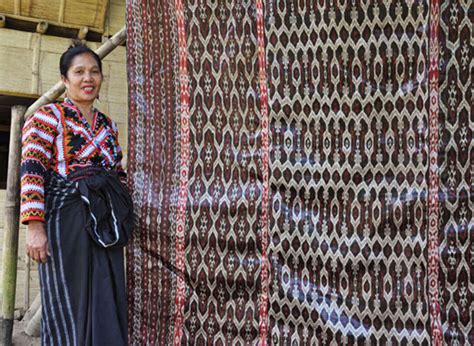 Tnalak Weaving Philippines The Textile Atlas