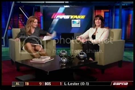 Tv Anchor Babes Bonnie Bernstein Sexy Upskirt On Espn